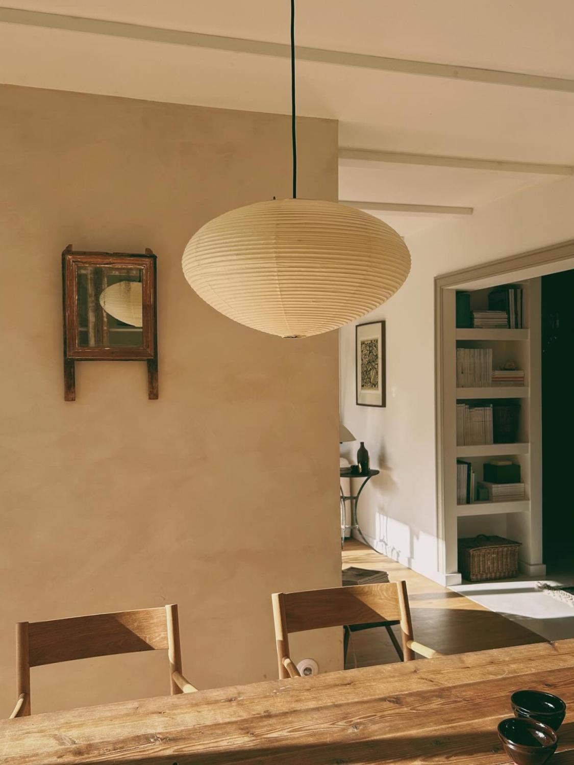 Akari 21A – Hos Haakon